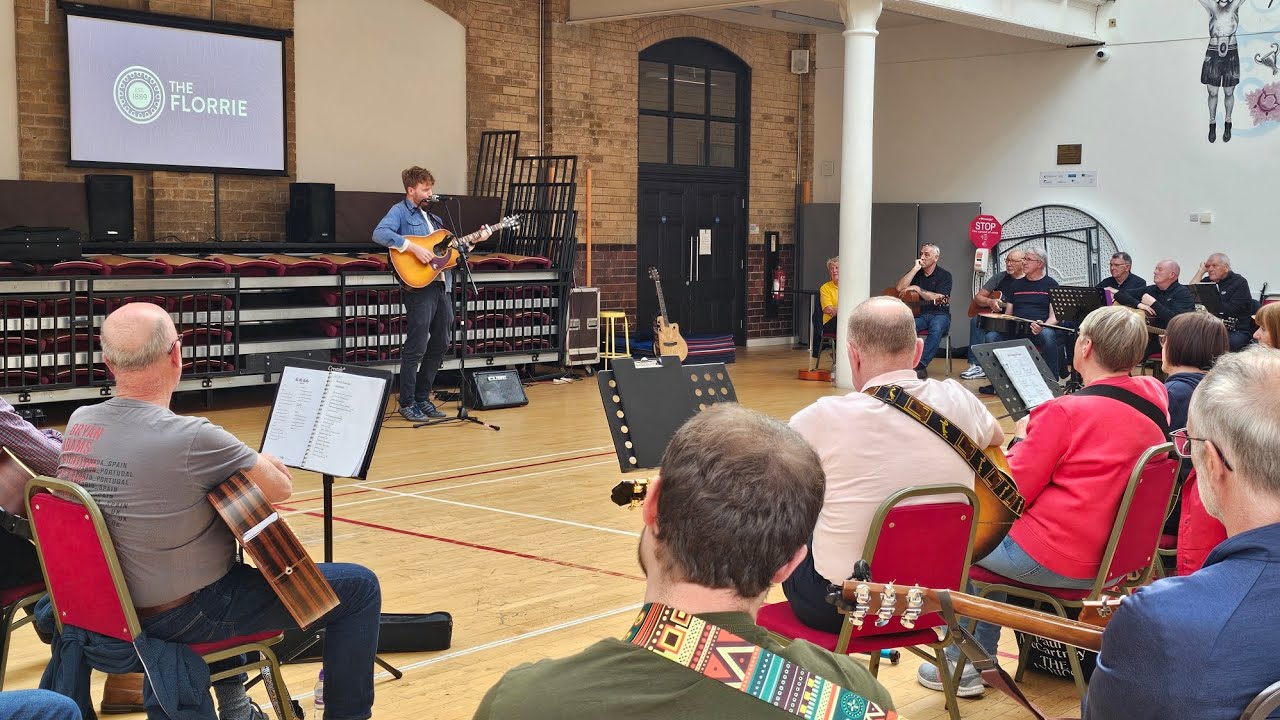 Ali Horn & Steve Pilgrim Join The Florrie Guitar Group - The Florrie